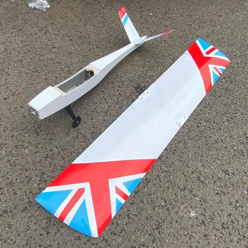 Jual KIT Flash V6 Pesawat Pylon Race F3R balsa (warna putih) - Kota ...