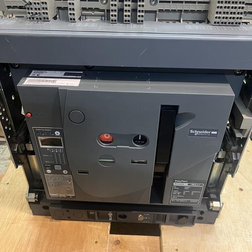 Jual ACB SCHEIDER MVS MV08N 3P 800A 50KA DRAWOUT KOMPLIT MOTORIZED AUX MVS08N3MD2A ORIGINAL ...