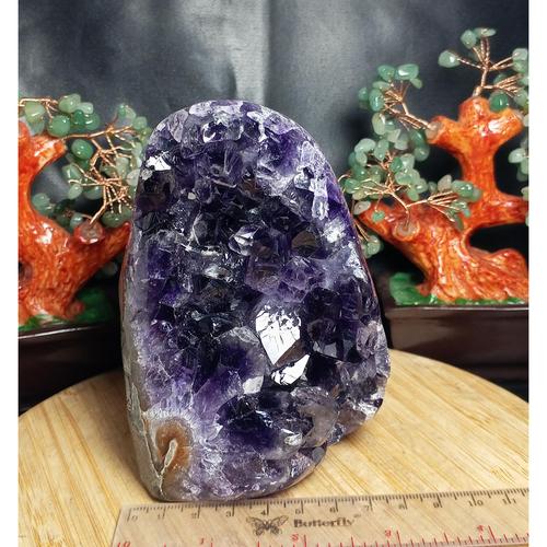 Jual Batu Natural Amethyst Druzy Geode Stand With Calcite (2) - Jakarta ...