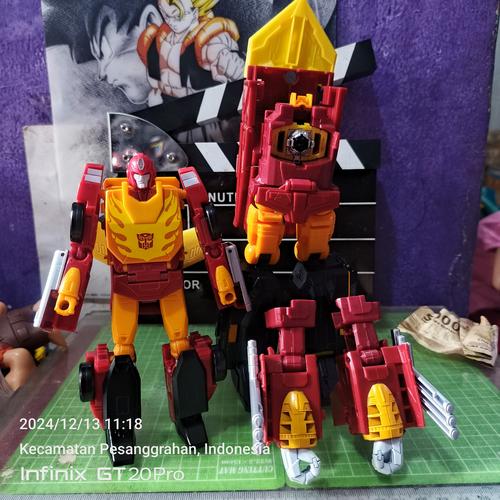 Jual Transformers Generations Power of the Primes Leader Evolution Action Rodimus Prime TOMY ...