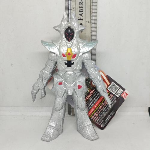 Jual Vinyl Figure 5.5' Ultra Monster Series 137 Death Facer Original ...