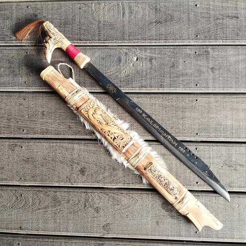 Jual mandau dayak kalimantan. mandau senjata suku dayak mandau etnhik ...