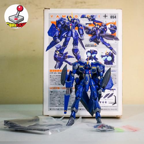 Jual Kaiyodo Revoltech Macross Roy Fokker Strike Valkyrie YF -21 Y ...