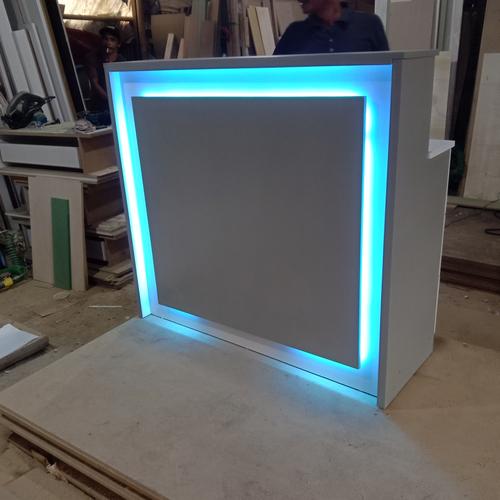 Jual MEJA KASIR DOBLE LACI BACKGROUND LAMPU STRIP - Kota Bogor ...