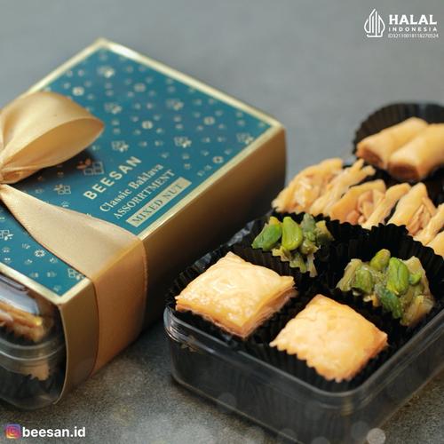 Jual BEESAN Classic Baklava Assortment mini (Mixed nuts)160g ( 28pcs ...