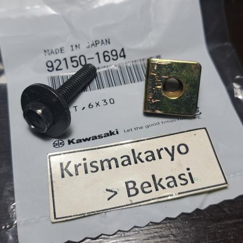 Jual Baut Reflektor RR Ninja Old Mur Head Lamp 150 R Ori Clip Lampu ...