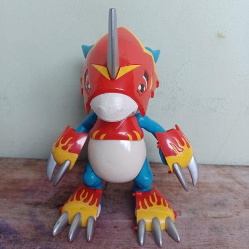 Jual Digivolving Deluxe Veemon Flamedramon Digimon Figure - Kota ...