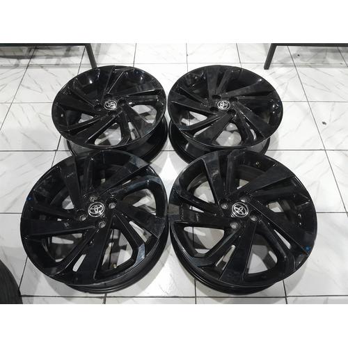 Jual Velg Oem Toyota Raize Ring 17 Pcd 4x100 Warna Hitam Gloss Original ...