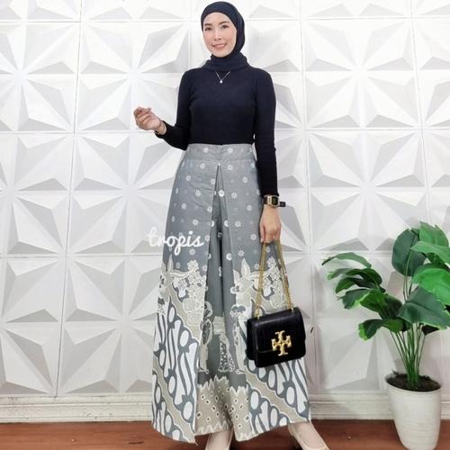 Jual CELANA KULOT LAYER TUMPUK MOTIF TRUNTUM BATIK CELANA WISUDA KULIAH ...