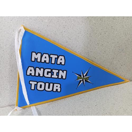 Jual Bendera Travel Custom Logo / Bendera Segitiga Custom Full Printing ...