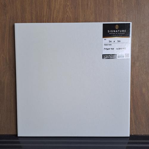 Jual Keramik Putih Dop 30x30 Mulia Signature MATTE WHITE - Kab. Bogor ...