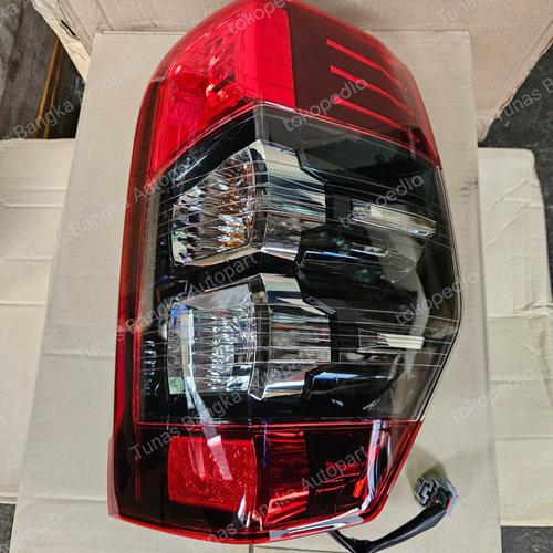 Jual Lampu Stop Kanan All New Triton KL3T 2015-2019 8330B210 ( Asli ...