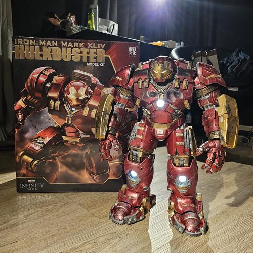 Jual Fondjoy Hulkbuster Iron Man Battle Damage Repaint Custom - Jakarta ...