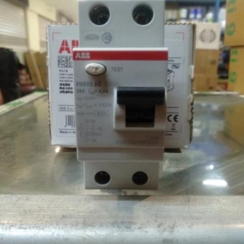 Jual ELCB/RCCB ABB 2P 25A 300mA FH202 Original - Jakarta Pusat - Jakarta Electrindo | Tokopedia
