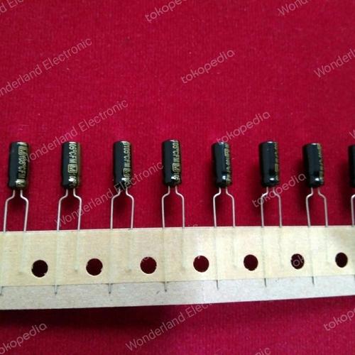 Jual Panasonic FM 22uF 50V Very Low Impedance Electrolytic Capacitor ...