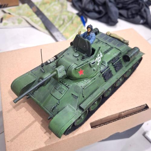 Jual 1:35 T34/76 1942 model scale Russian WWII Medium Tank ex Tamiya ...