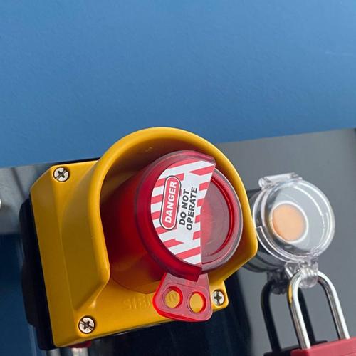Jual Lockey Red Emergency Stop Button Lockout SBL51 - Jakarta Selatan ...