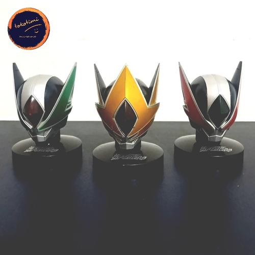 Jual (Set of 3) Bandai RMC Kamen Rider Blade Series Mask Collection ...