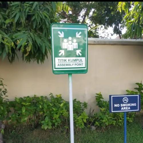 Jual RAMBU PLANG ASSEMBLY POINT TITIK KUMPUL UK.60 X 45 MURAH - Titik ...