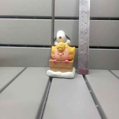 Jual 10rb The Peanuts Movie Sally And Snoopy Rolling Figure McDonalds ...