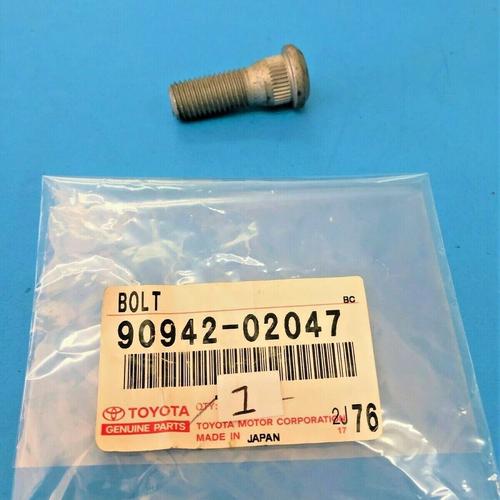 Jual baut roda Toyota Hiace commuter 90942-02047 - Jakarta Pusat - Gulo ...