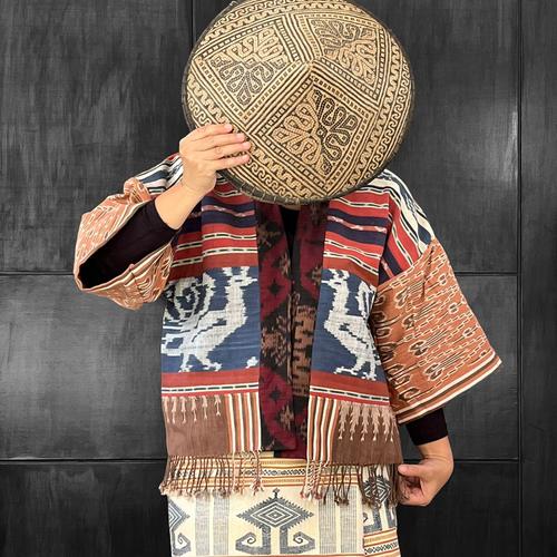 Jual naju outer etnik tenun Dayak dan Sikka NTT O022 - Kota Malang ...