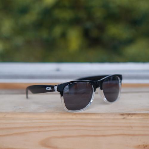 Jual Kaca Mata Sunglasses Vans Spicoli 4 Logo Black Clear Original 100% - Kab. Tangerang ...