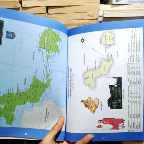 Jual RV Tokobukuliya - Atlas Indonesia Dunia All In One World Map - Jakarta Barat ...