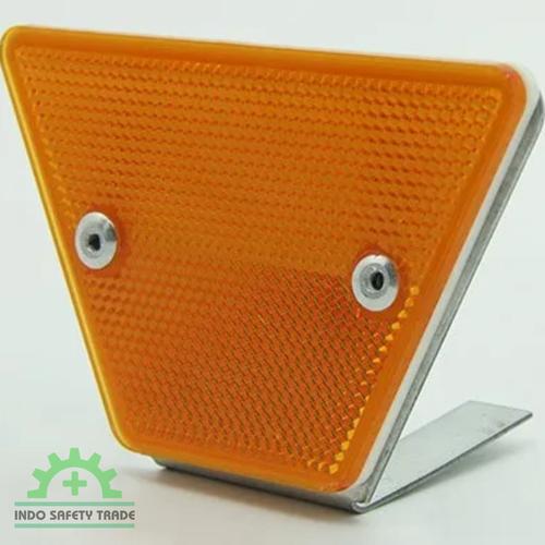 Jual Mata Kucing Trapesium Guardrail Reflector Prismatic Pembatas Jalan ...