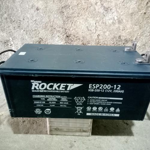 Jual BATTERY VRLA ROCKET ESP200-12 (12v-200ah) - Jakarta Timur ...