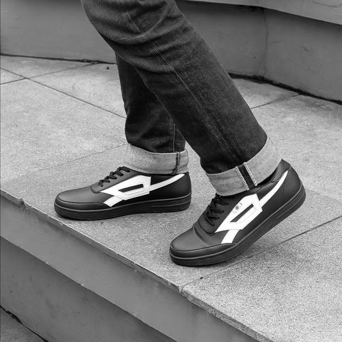 Promo Sepatu Boots Pria Sneakers Hope Casual Series - Brygan ...