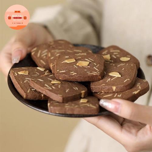 Jual Crispy Butter Cookies Almond Chocolate - Cemilan Sehat Snack Kue ...