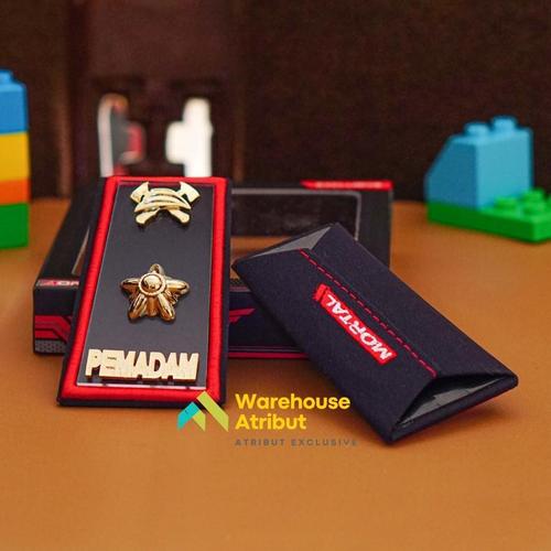 Jual Best seller PANGKAT PEMADAM 3D PANGKAT DAMKAR 3D LIS MERAH DAN LIS ...