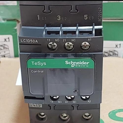 Jual Kontaktor LC1D50 220V AC Schneider Contactor LC1 D50 Coil AC ...