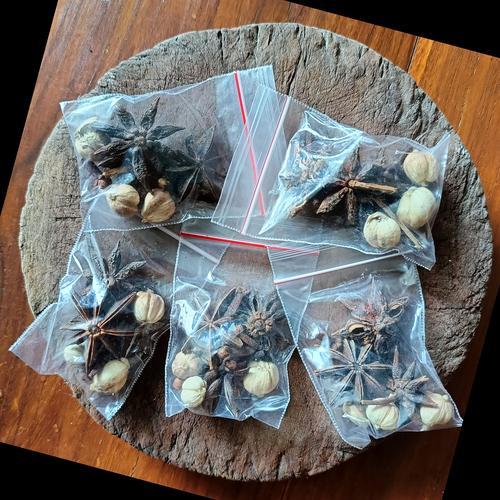 Jual Wedang Teh Bunga Lawang Cengkeh Kapulaga Pekak Herbal Kesehatan ...