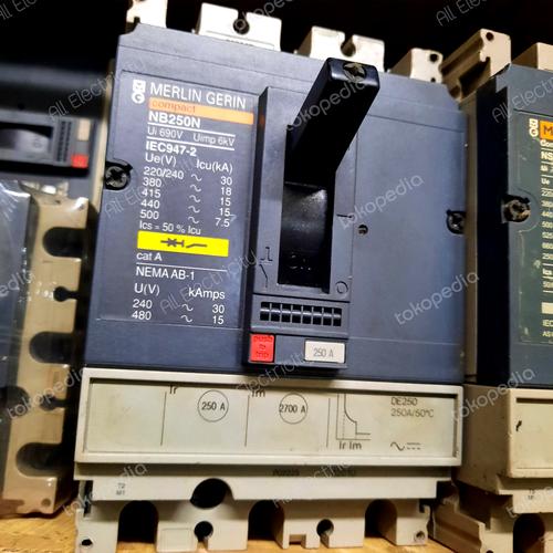 Jual merlin gerin compact 250a 3p - Kota Bandung - All Electricity ...