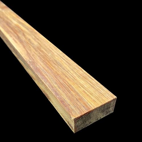 Jual Kroya Kayu Batten Pine AB1535PN– P 1,5M - Kab. Jombang - KroyaHome ...