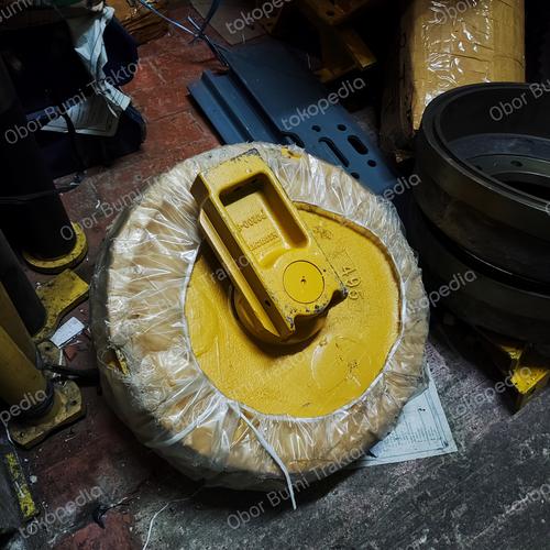 Jual FRONT IDLER PC200 PC220 PC210 20Y-30-00030 KOMATSU - Jakarta Pusat ...