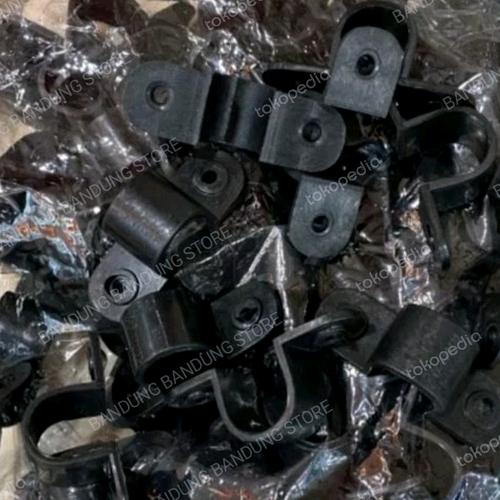 Jual KLEM PIPA 20MM HITAM KLEM PIPA CONDUIT 20MM KLEM 20MM PIPA LISTRIK ...