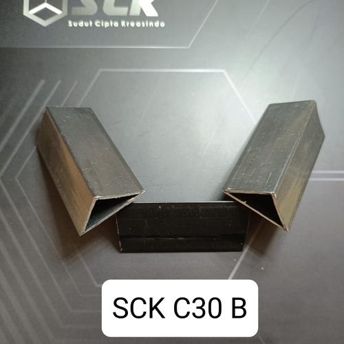 Jual Corner Chamfer / Column Chamfer / C30 / SCK C 30 / UPVC PVC 2,5 M ...