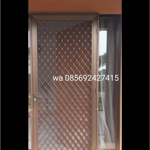 Jual Pintu Kawat Nyamuk Alumunium Expanda Inkalum - Jakarta Pusat ...