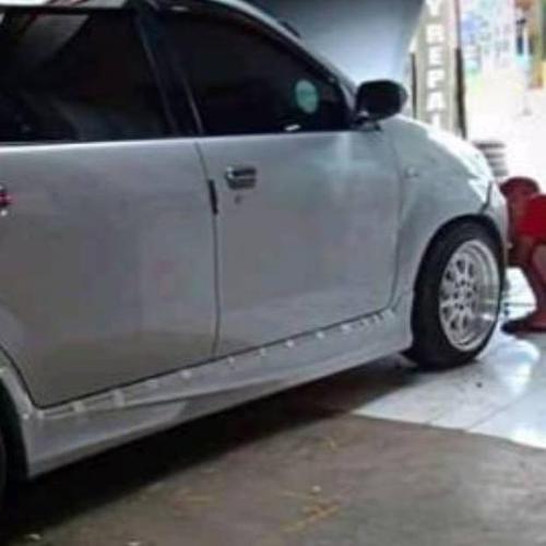 Jual bodykit samping Avanza old Avanza Xenia model luxury - Abu abu ...