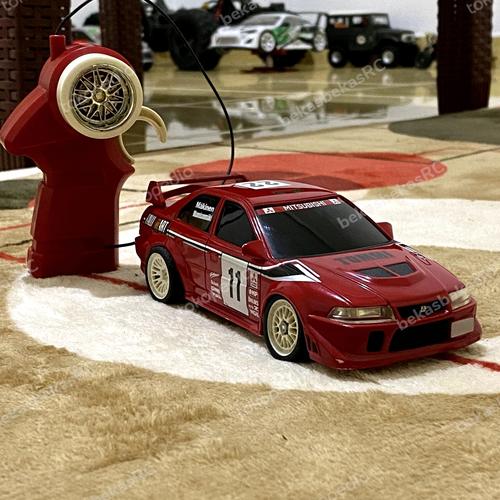 Jual mini rc takara tomy 1/28 kyosho axial traxxas hsp wltoys rgt ...