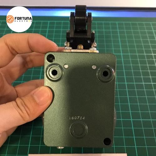 Jual Fuji Electric Japan K244GR-2S Limit Switch Reversing Top Roller ...