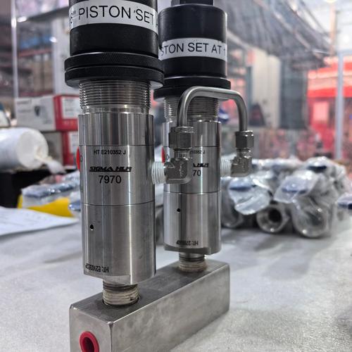 Jual Pressure Sensor SIGMA HLR 7970 Hi 100PSI Low 100PSI with Manifold ...