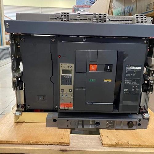 Jual ACB DROWOUT NW32H1 65KA 4P-3200A+MOTORES.UVT..AUX 220VAC SCHNEIDER ORI - Jakarta Pusat ...