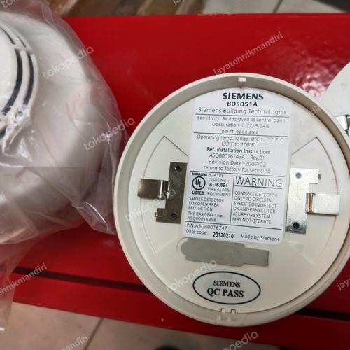 Jual Siemens BDS051A (UL) Addressable Smoke Detector c/w.Base - Tanpa ...