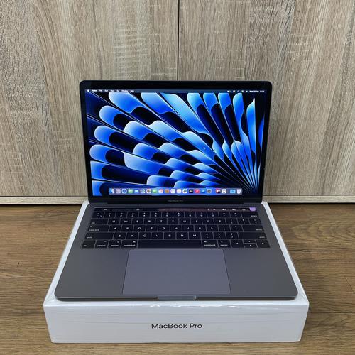 Jual MacBook Pro Touchbar 13 inch 2019 CTO 16GB 512GB core i7 bukan M1 ...