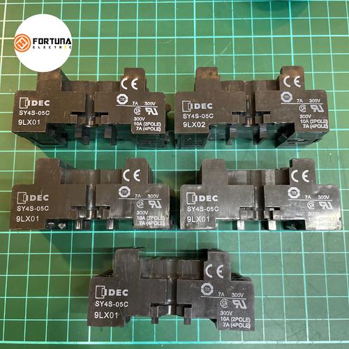 Jual IDEC Socket Relay 14Kaki SY4S-05C 9LX01 Original - Jakarta Barat ...