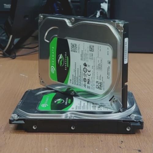 Jual hardisk eksternal 1tb merek random bergaransi - Jakarta Pusat ...